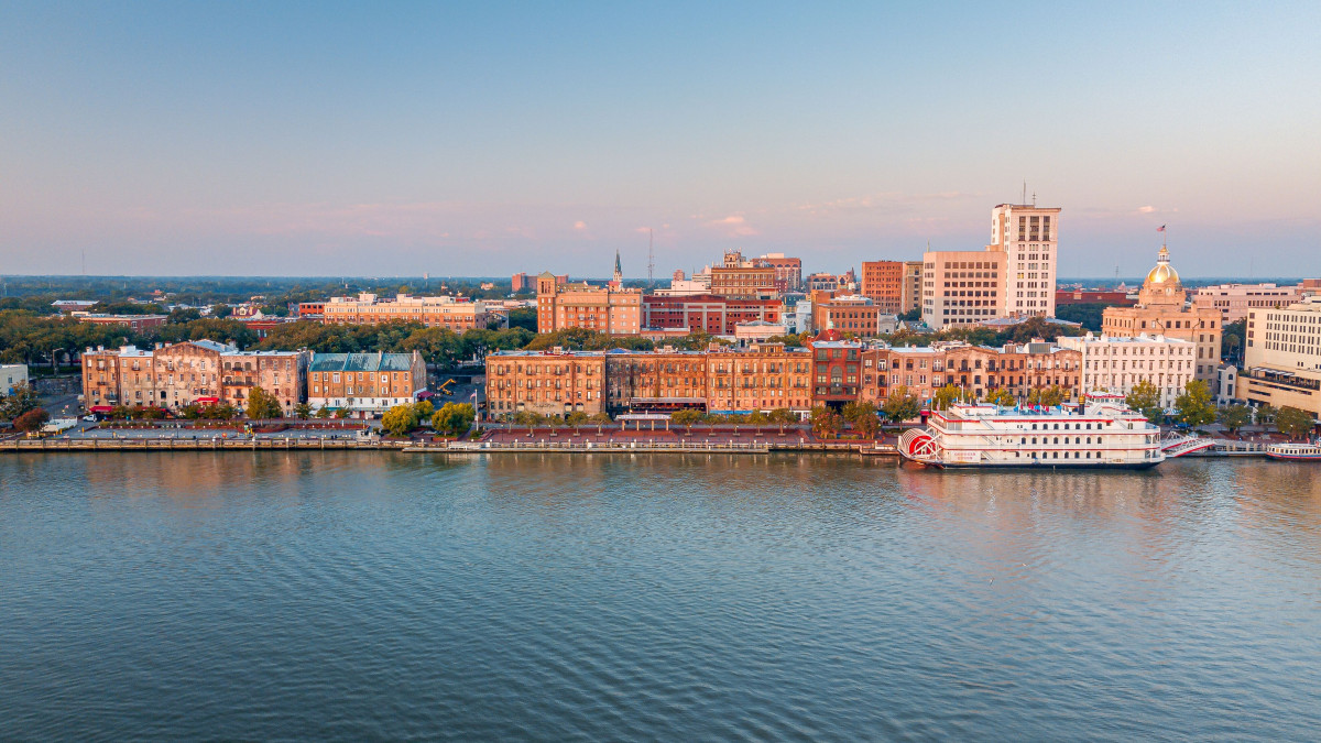 The Ultimate Guide To Exploring Savannah s River Street Visit Savannah the-ultimate-guide-to-exploring-savannah-s-river-street-visit-savannah
